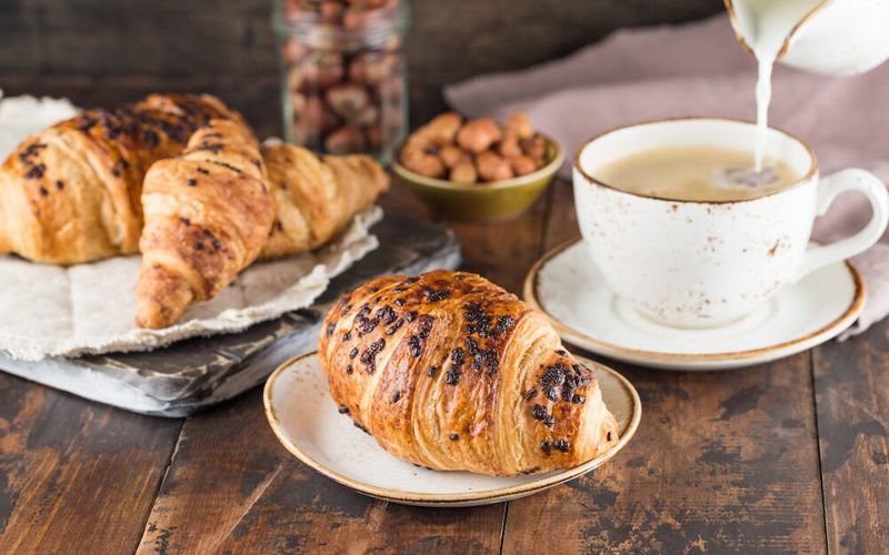 Hazelnoot-choco croissant recht | Pastridor